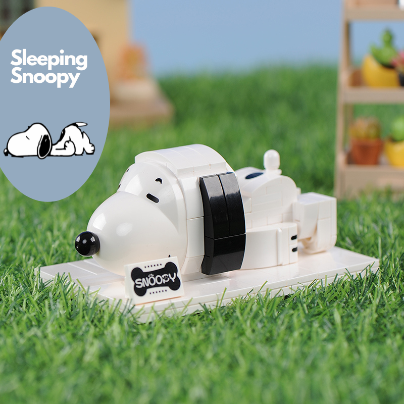 Peanuts® Snoopy Sleeping Snoopy BrickHeadz Building Block Set - One Quarter