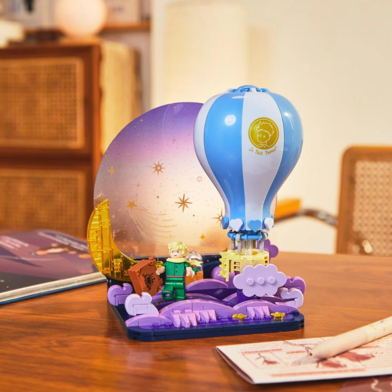 Le Petit Prince® Hot Air Balloon Night-Light Building Toy Set - One Quarter